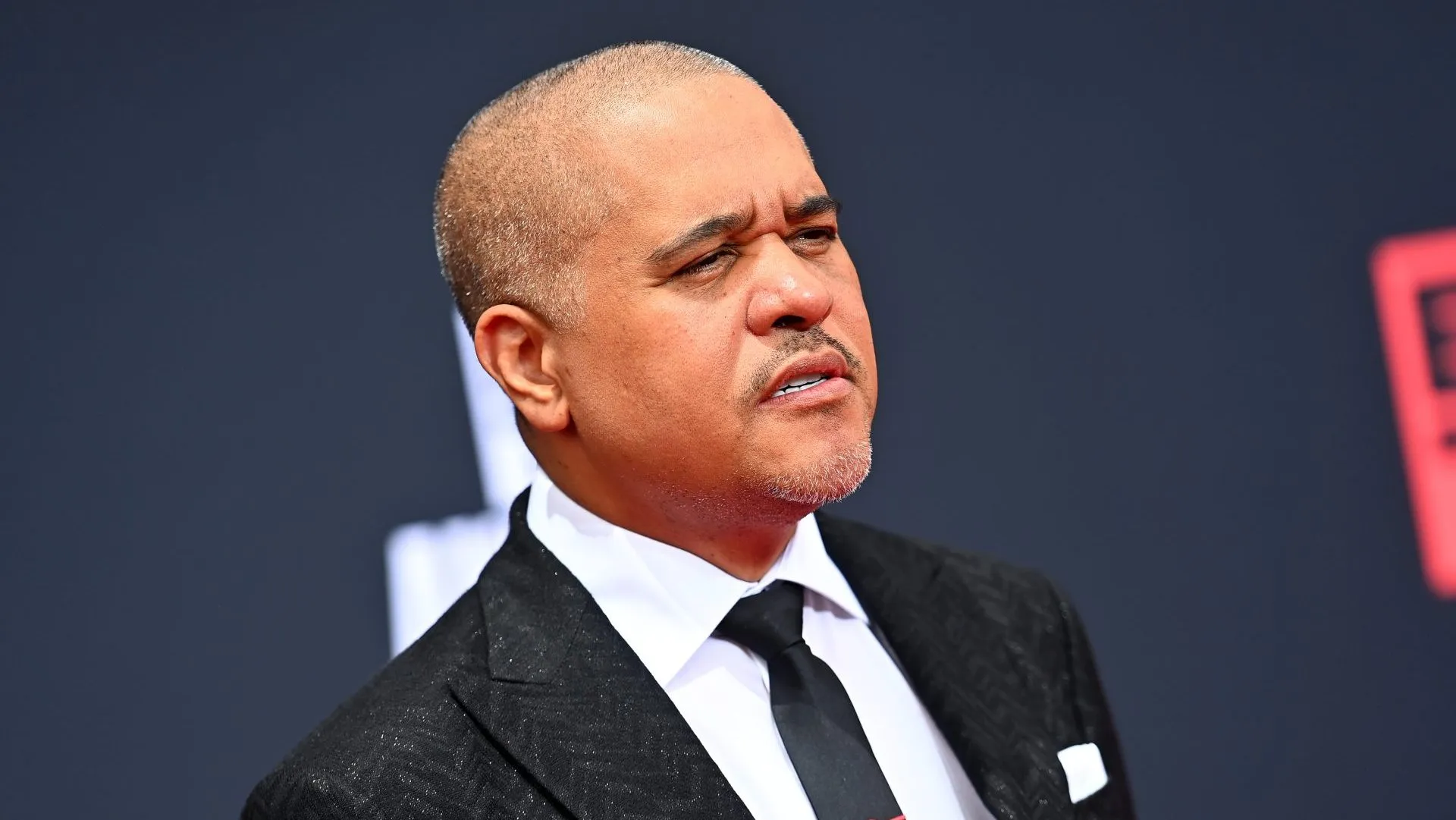 Ja Rule Honors Irv Gotti In Funeral Speech As Jay-Z, Ashanti, And Other Celebrities Pay Tribute ...